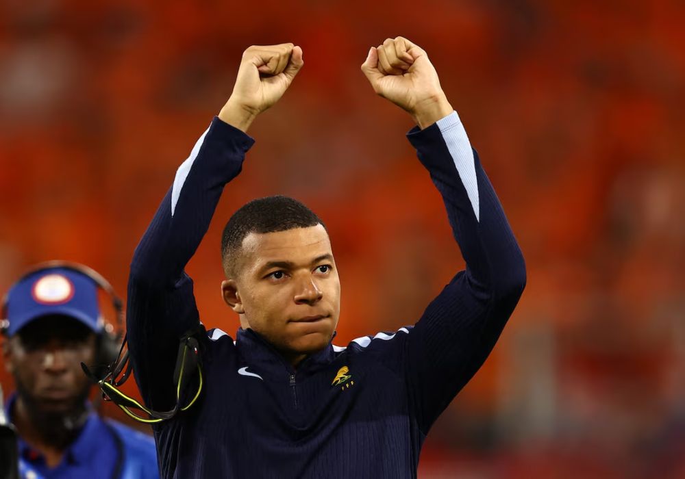 Tebar Ancaman, Kylian Mbappe Fit Dan Cetak Dua Gol Saat Latihan - Media ...